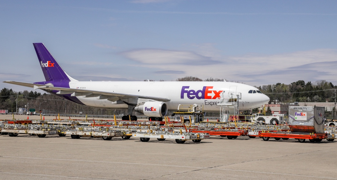 AFCO Cargo Building Pittsburgh Intl Airport - Air Cargo